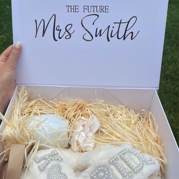 Luxury Bride Gift Box Set, Future Mrs Gift Box,personalized Bridal ...