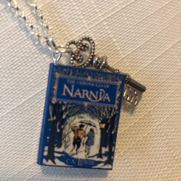 The Chronicles of Narnia With Your Choice of Charm - Miniature Book ...