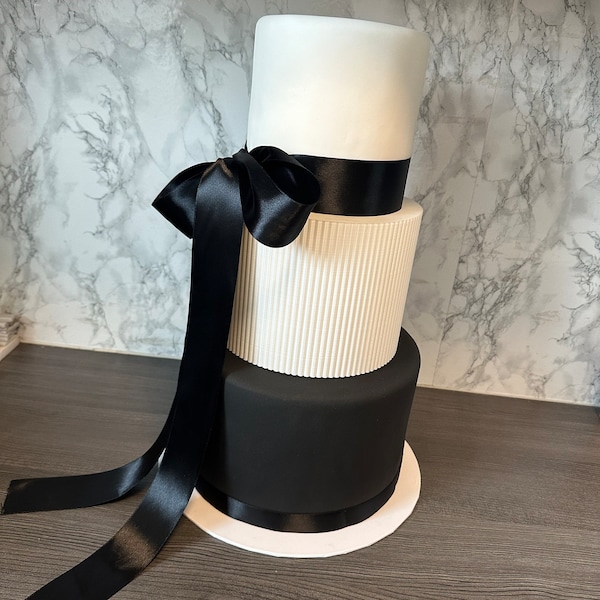 Reeded Cake Separator - White Wedding Cake Spacer - Fake Cake Tier ...