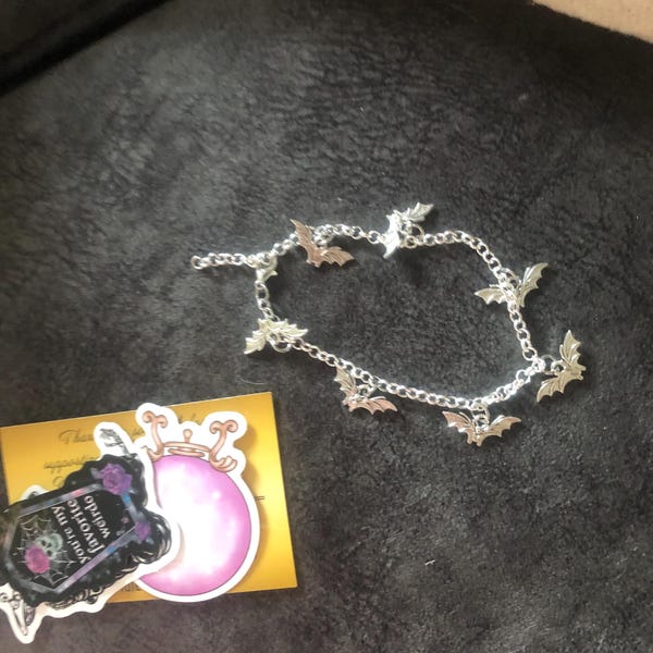 Gothic Keyring, Coffin Keychain, Casket Spooky Vibes Bag Charm - Etsy