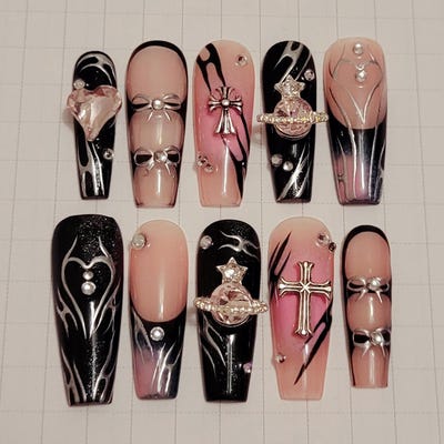 Stunning Acubi-style Nails Deep Blue Ombre Press on Nails Sparkling ...