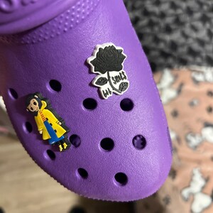 Limited Edition Kaws Croc Charms 4pk Bored Ape Yacht Club, and ...