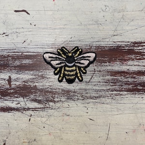 Tiny Bee Patch Iron on Embroidered Patches Metallic Gold - Etsy
