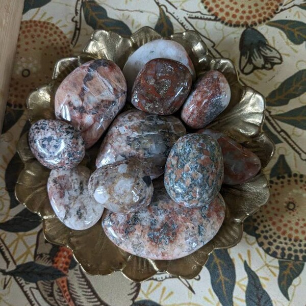 Vintage Pretty Marbleized Tin Marble Printed Pale Pastel Purple Metal ...