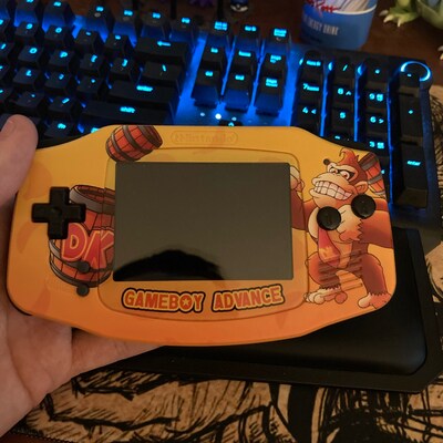 Peppermint: Wireless Rechargeable XL Gameboy Pocket Backlit IPS LCD ...