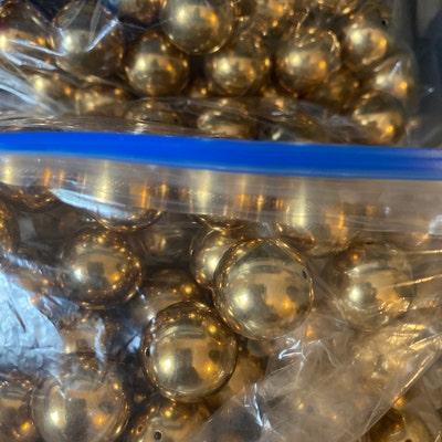 18mm Patterned White Bead Enhancers. Two Tone White Bead Caps ...