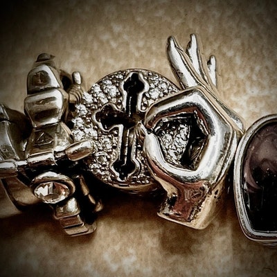 ONE 1 Kappa Alpha Psi Hand Sign Bead - Etsy