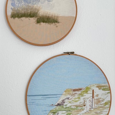 5 Hand Embroidered Birds in Flight - Etsy