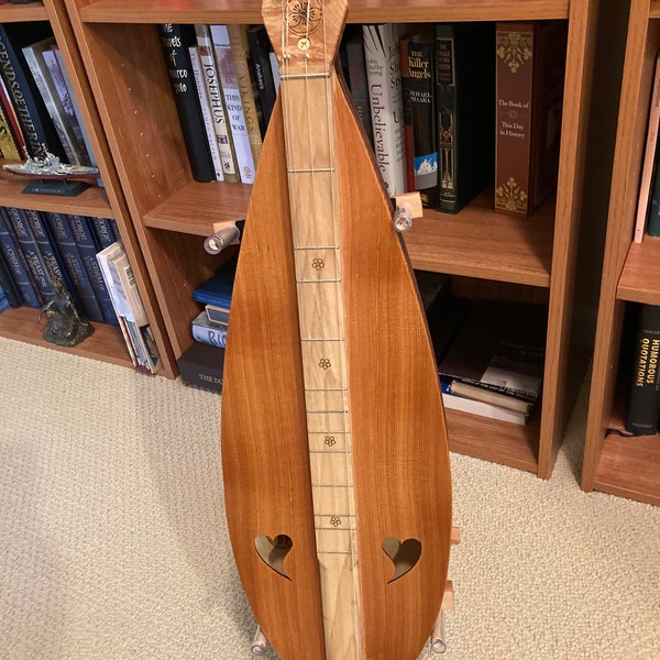 Dulcimer for Kids & Small Hands | Appalachian 'piccolo' Teardrop Lap - Etsy