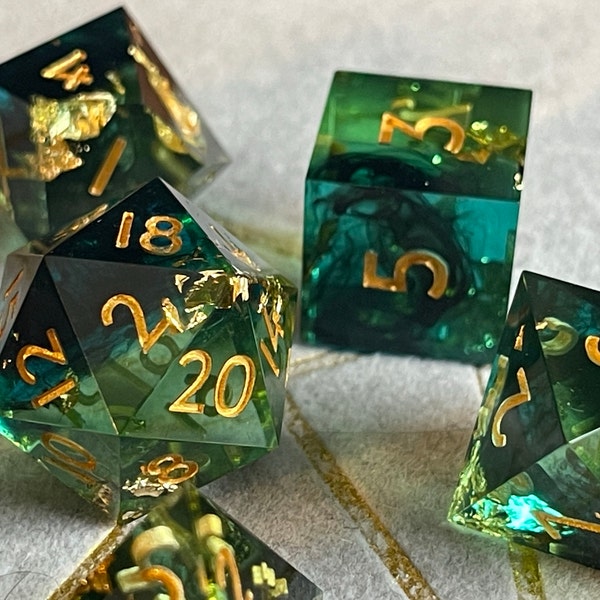 Sublime Blight Green and Black Smoke Handmade Resin Sharp Edge Dnd Dice ...
