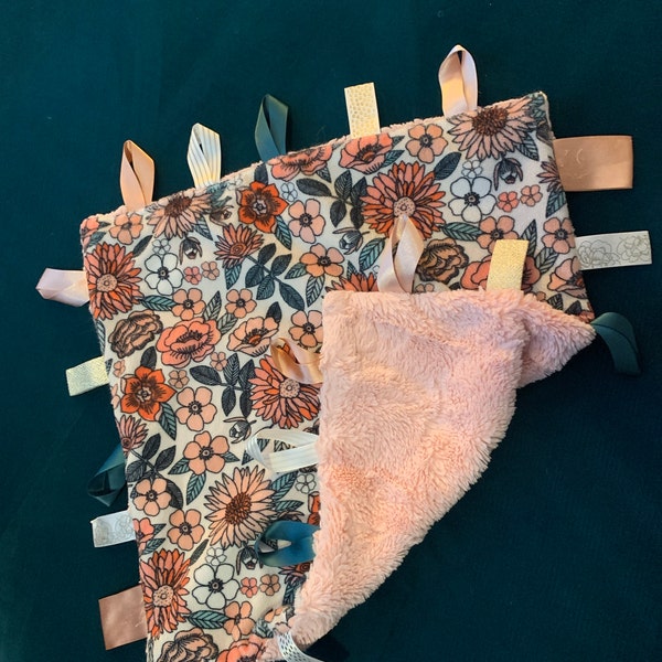 Smiley Face Baby Boy Toy, Crinkle Paper, Ribbon Toy, Grey, Yellow ...