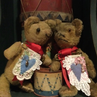 Shabby Chic Brooch Handmade Heart faith - Etsy