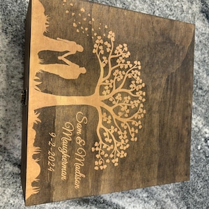 Wood Memory Box, Rustic Wooden Keepsake Box, Personalized Engraved Gift ...