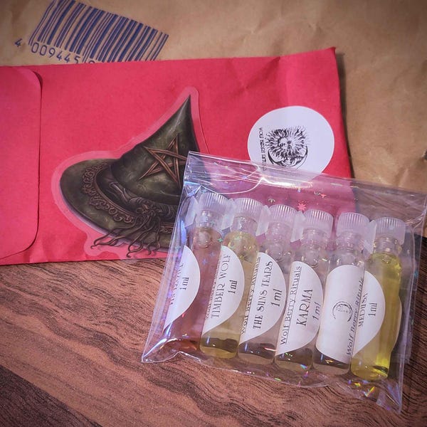 Fin Raziel 2ml Perfume Oil, Glass Vial Sample, Smokey and Potent Aromas ...