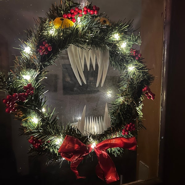 Monster Eating Creepmas Front Door Wreath With Lights, Fang Spookmas ...