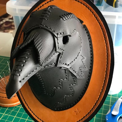 PDF Pattern Leather Raven Head Wall Mount - Etsy