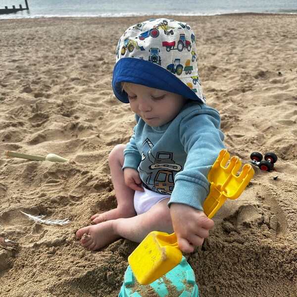 Autism Awareness Bucket Hat Adults Childs Toddler Jigsaw Piece ...