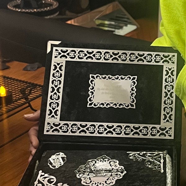 English Arabic Quran, Quran Gift Set, Quran With Velvet Box and Tasbih ...