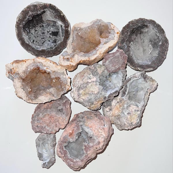 Mexican Geode Variety Pack - Guaranteed Hollow, 2-4" Diameter, 4 Geodes ...