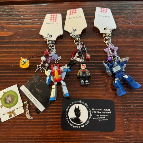 G1 Transformers Keychains Ver. 2 Megatron | Soundwave | Optimus Prime ...