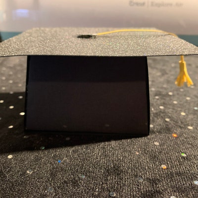 SVG File: 3D Graduation Cap Gift Box / Favor Box / Treat Box With Paper ...