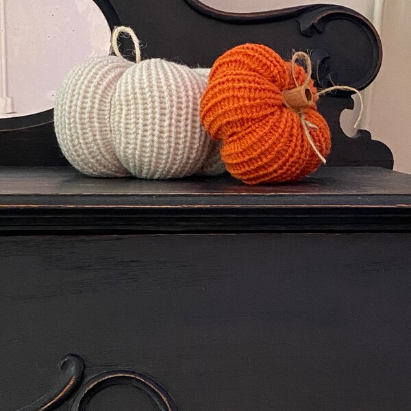 Knit Pumpkins - Fall Decor - Autumn Display - Thanksgiving Centerpiece ...
