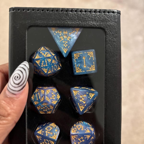 Guiding Stars Exclusive 7 Dice Set | Unique Constellation Star Chart ...