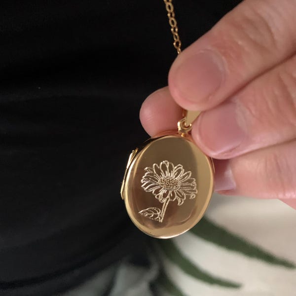 Custom Engrave Oval Photo Locket,collar Medallón With Cross ...