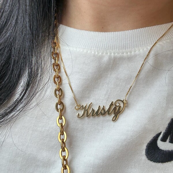 Carrie Font Name Necklace, Personalized Carrie Style Nameplate ...
