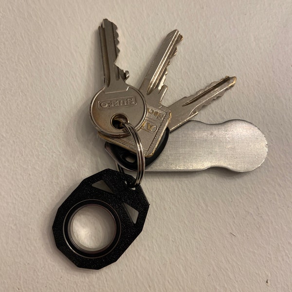 Spinly Fidget Keychain -BROWN- edition Key Spinner for cool moves ...