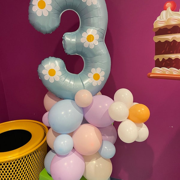 Bluey Number Balloon Tower | Giant 32" Inch Light Blue Balloon ...