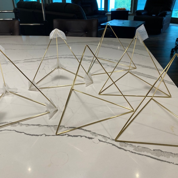 Pyramid Wedding Centerpiece, Geometric Table Decor, Table Number Holder ...