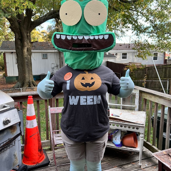 Docking Station Solar Opposites Terry T Shirt - Etsy