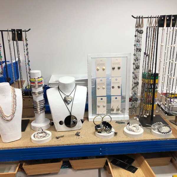 Branding Stand, Price Tag, Branding Sign, Acrylic Branding Sign ...