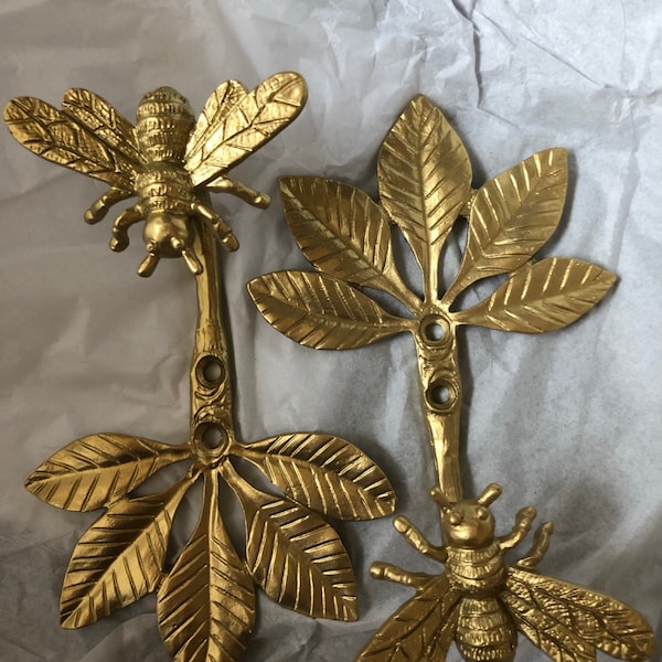 2x Gold Bumble Bee Hooks | Curtain Tiebacks | Door Hook | White Tieback ...