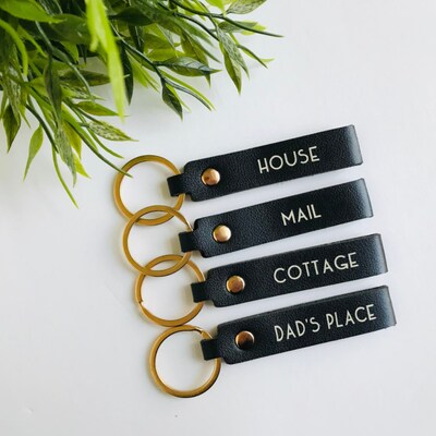 Personalized Keychain, Bridesmaid Keychain, Keychain for Mom, Keychain ...