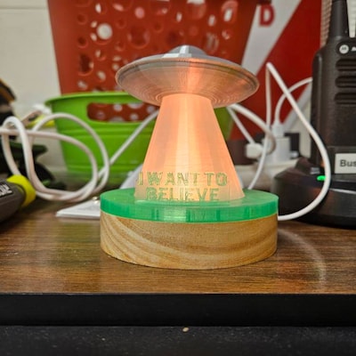 Retro Futuristic Rocket Space Ship / Spaceship LED Lamp Free Shipping ...