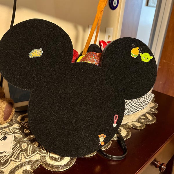 Disney Mickey Balloon Pin Display Board With Color Edges, Pin Trading ...