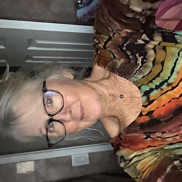 Large Nautilus Geode Tie Dye T-shirt, Earthy Peach & Seafoam Geode Ice ...