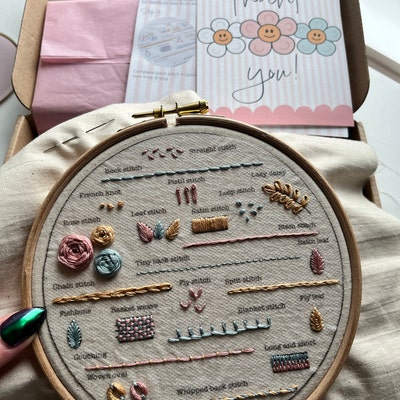 Stitch Along Embroidery Kit / Complete Beginner Embroidery Kit / Pick ...