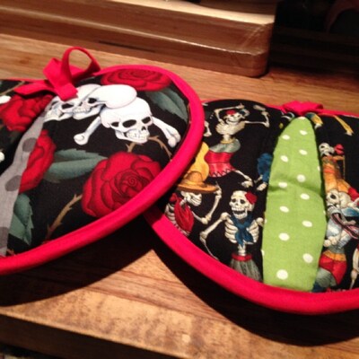 Calavera Pot Holder - Etsy