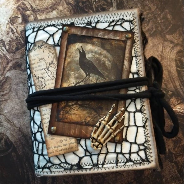 Witch Junk Journal Kit Printable of 24 Sheets Moon Grimoire Celestial ...