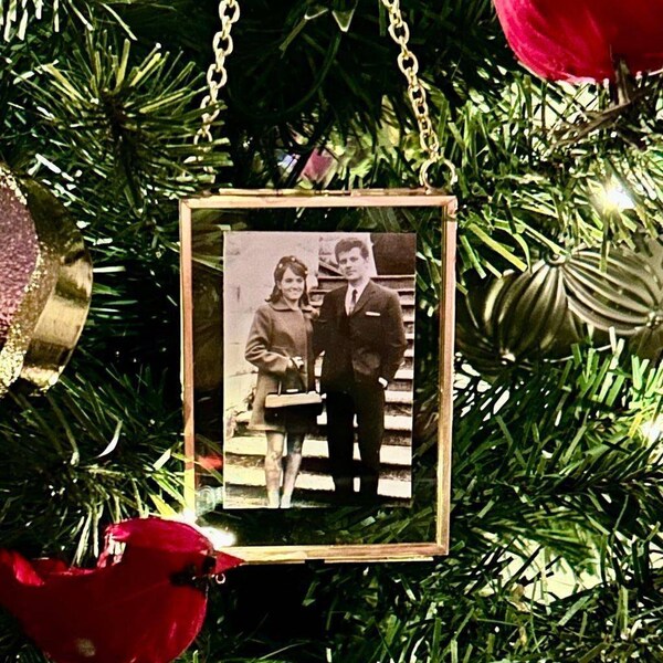 Mini Vertical Brass Hanging Frame Wallet Photo 2.5x3.5 Ornament - Etsy