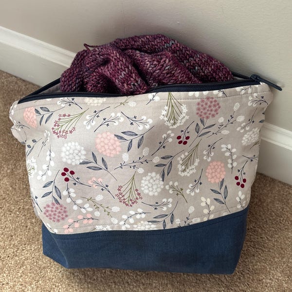 Cross Stitch Project Bag, Patchwork Quilted Project Bag, 14 X 13, Berry ...