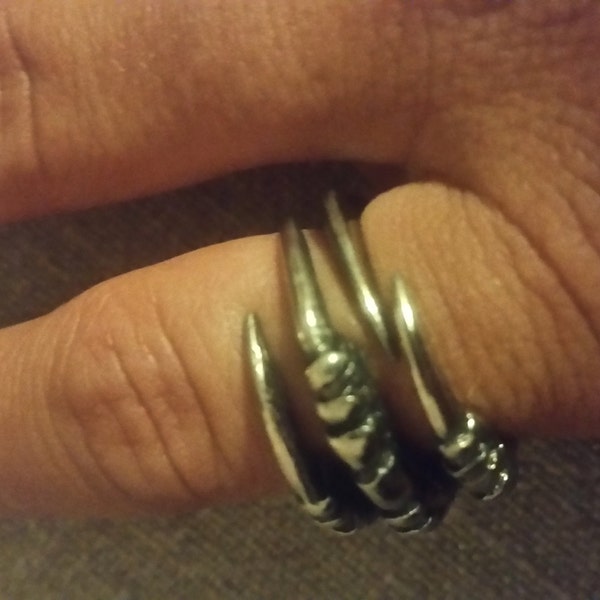 Crow Claw Ring - Antique Silver Raven Claw Ring - Bird Claw Ring - Etsy