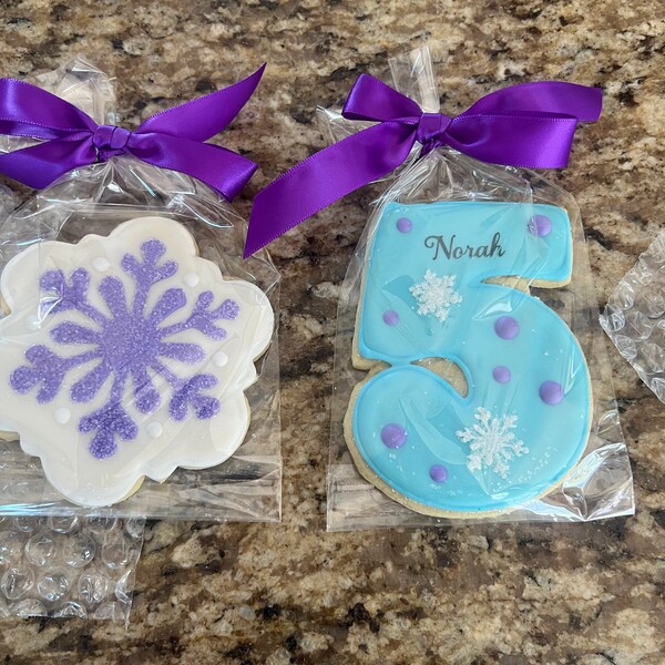 Frozen Birthday Cookies, Personalized (4" Size, Bowed) - Next Ship Date ...