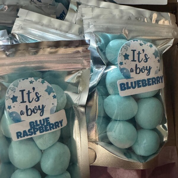 Blueberry Freeze Dried Taffy, Sweet Crunchy Candy, Fruity Berry Flavor ...