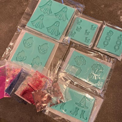 Shiny Puzzle Piece Shape Drop Mold, Puzzle Charm Epoxy Resin Mold ...