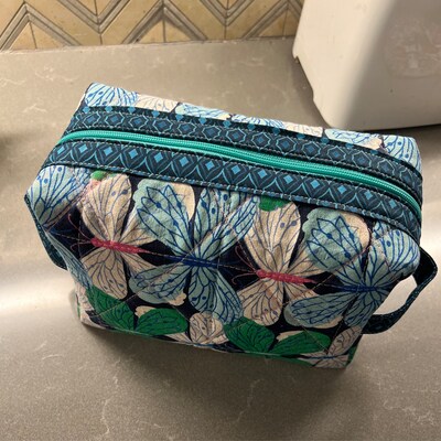 Fat Quarter Shimmer in Shell From Rise by Melody Miller Ruby Star ...