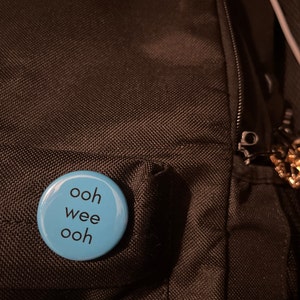 Weezer Buddy Holly Ooh-wee-ooh 1.25 Pinback Button - Etsy